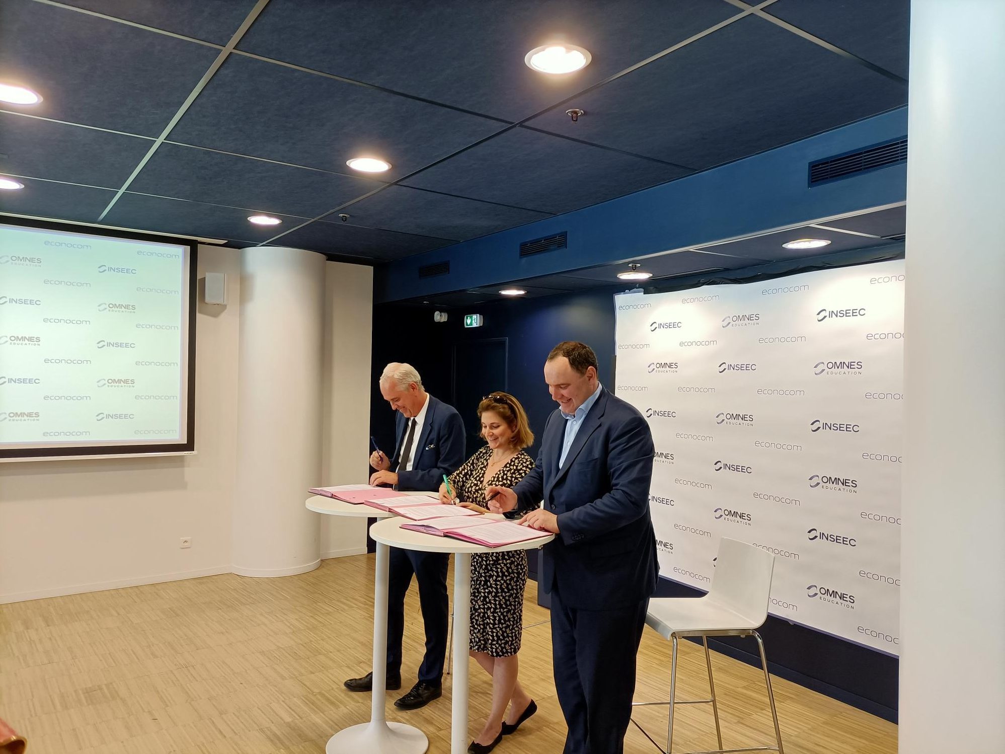 Signature d’un partenariat entre le Groupe Econocom et OMNES Education - OMNES Education